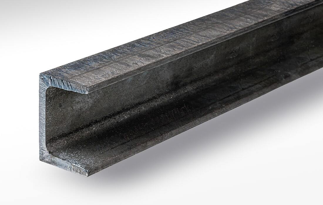Profilé en U en acier sur mesure - devis en ligne | 247TailorSteel
